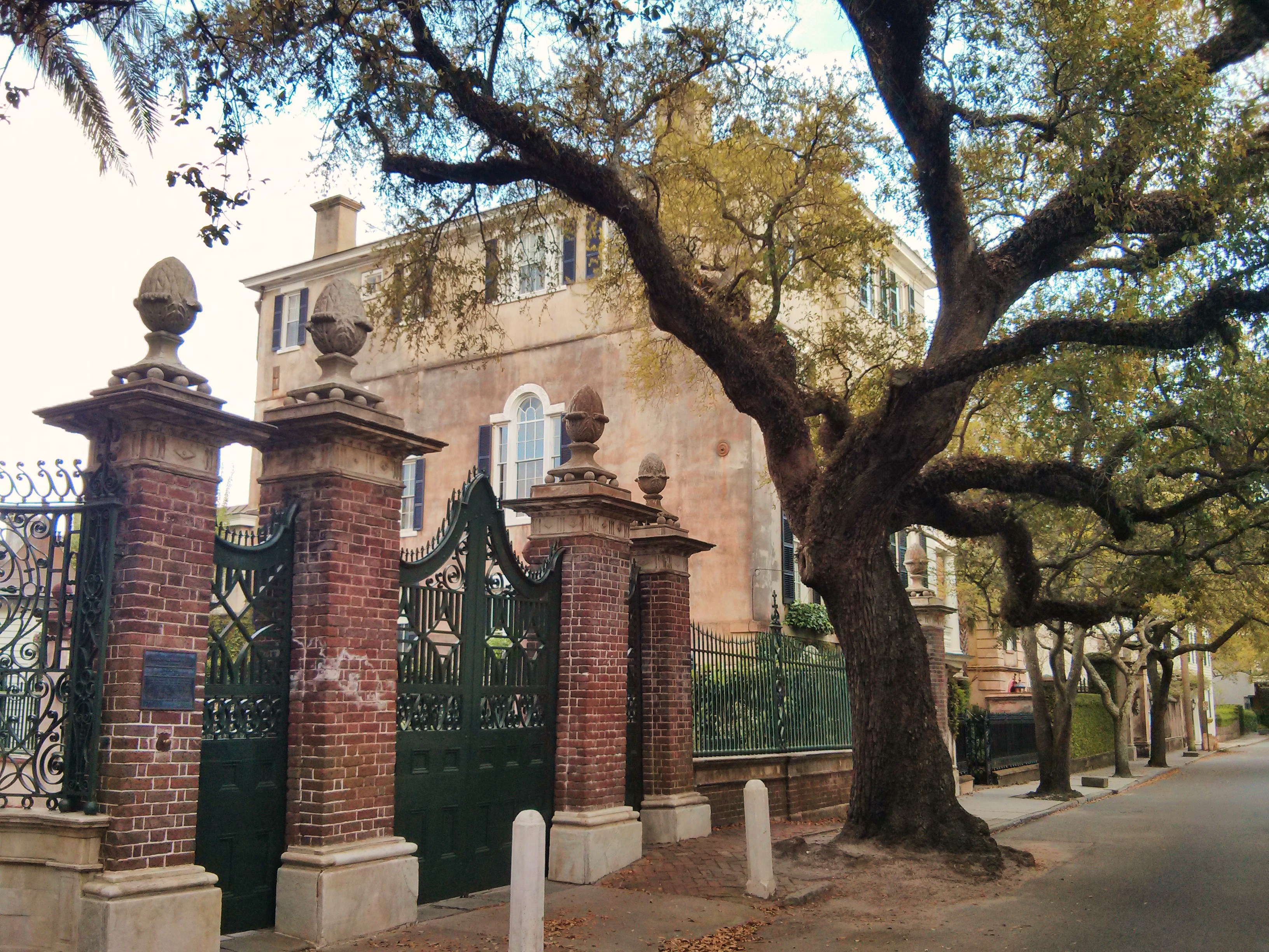 Simmons-Edwards House - Glimpses of Charleston